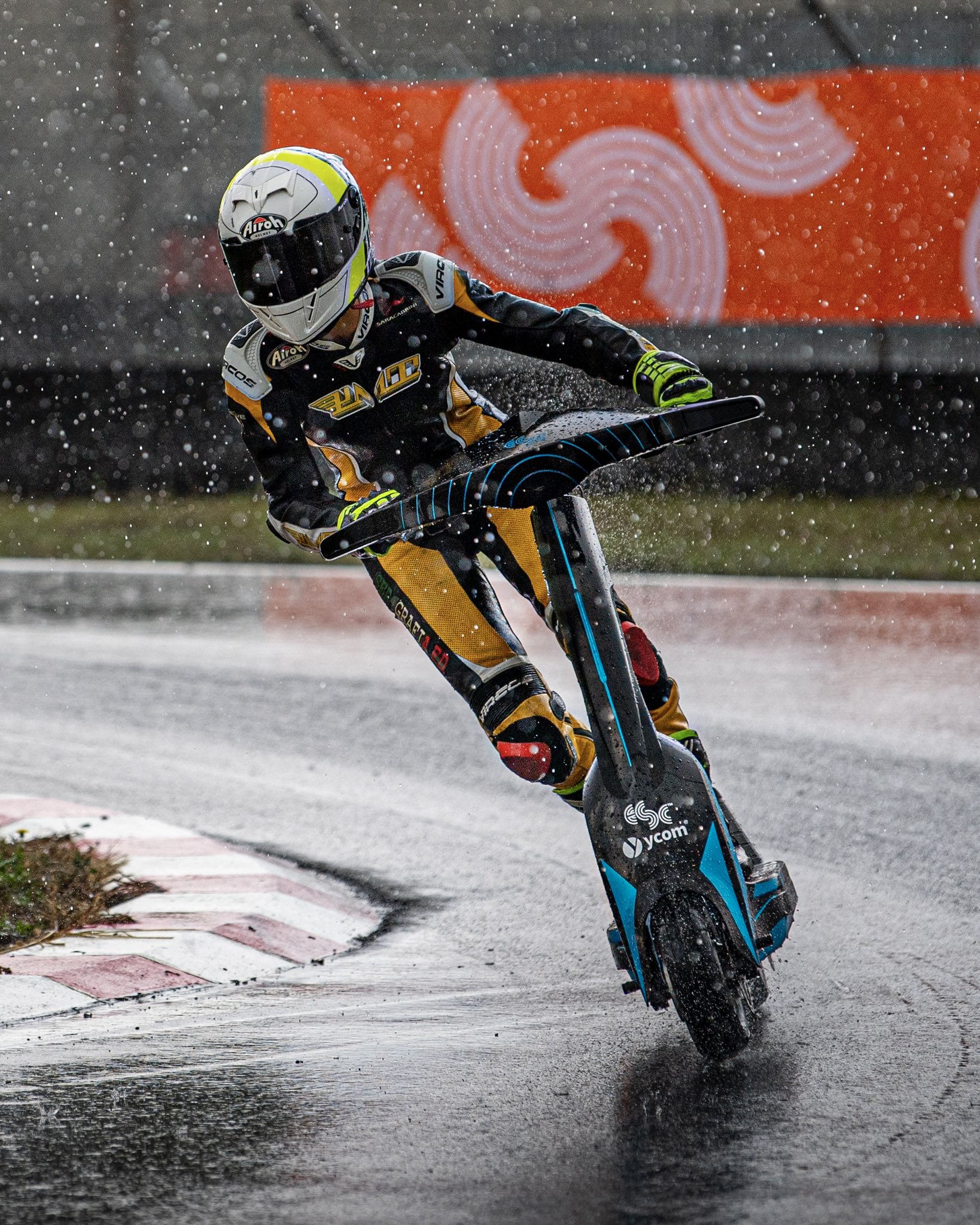 This is a Ride on Board S1-X, Official eSkootr Championship Scooter ...