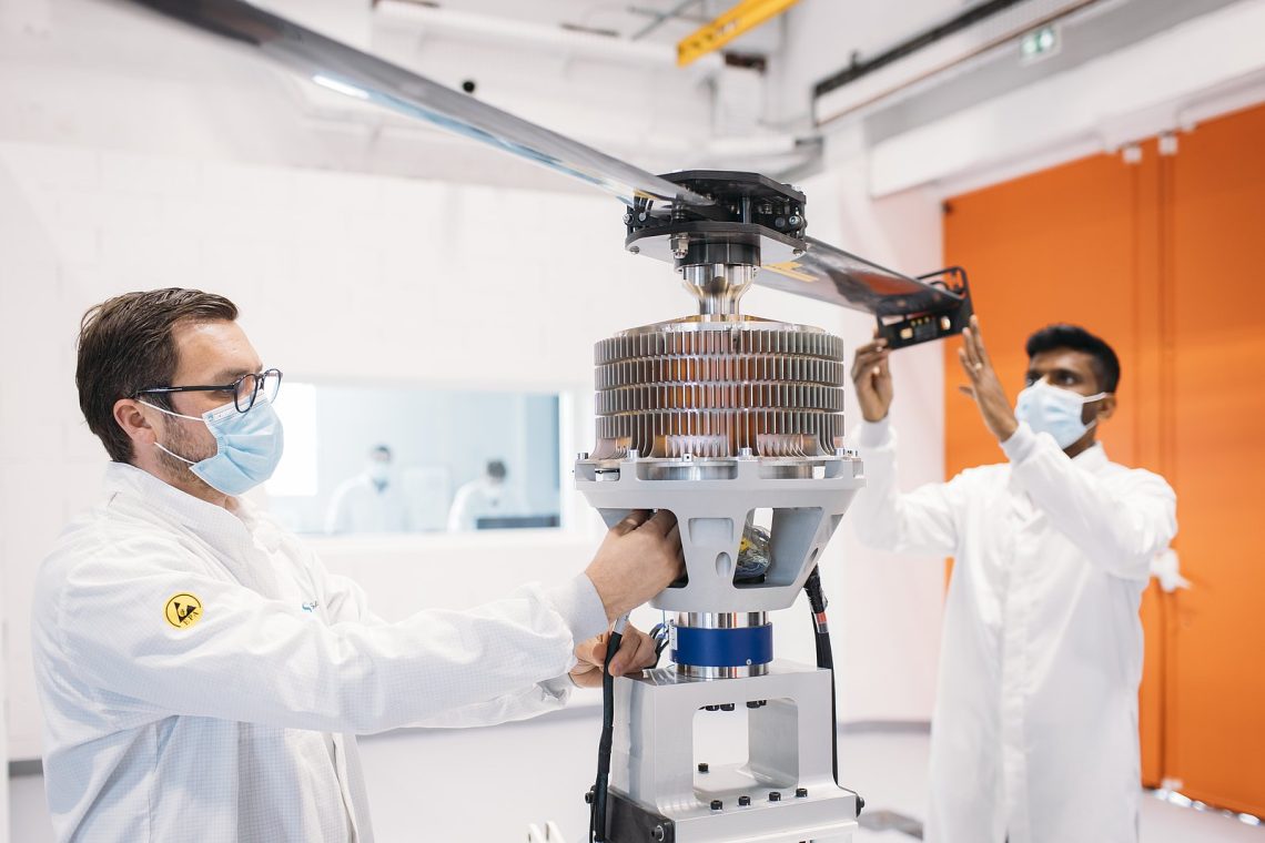 Electric Aircraft with the Ability to Charge Battery to 100% in 20 ...